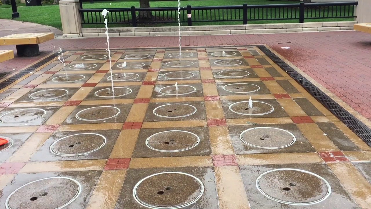 Pearl Street Pop Jet Fountain in Boulder, Colorado - YouTube