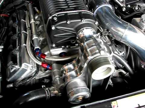 Jected's Whipple Supercharged 300C SRT8 startup/idle (walkaround) - YouTube