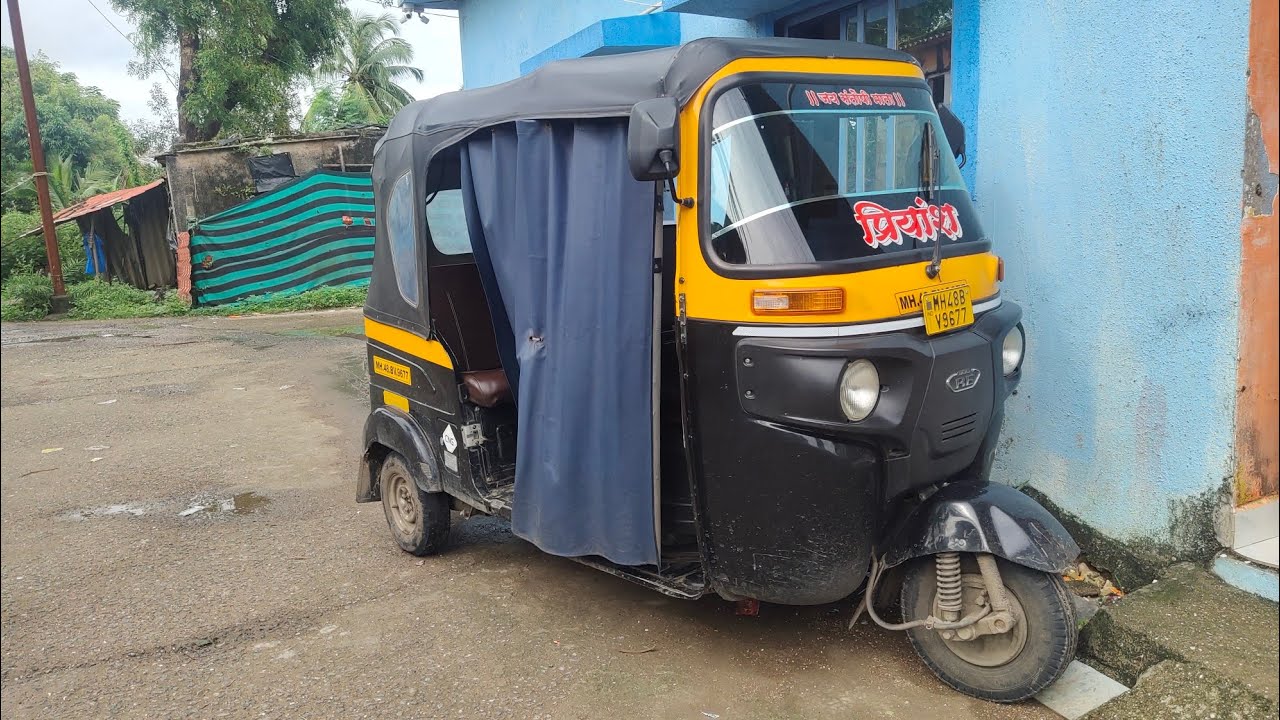 Bajaj RE Auto Rickshaw | CNG Variant | TI Turbocharged | - YouTube