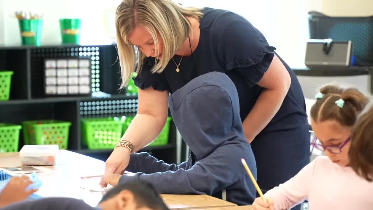 2 Teachers Share The Questions Parents Should Ask At Parent teacher 2-teachers-share-the-questions-parents-should-ask-at-parent-teacher
