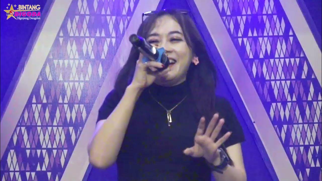 TERJANA - LENI DEBORA || LIVE DIGODA SMTV - YouTube