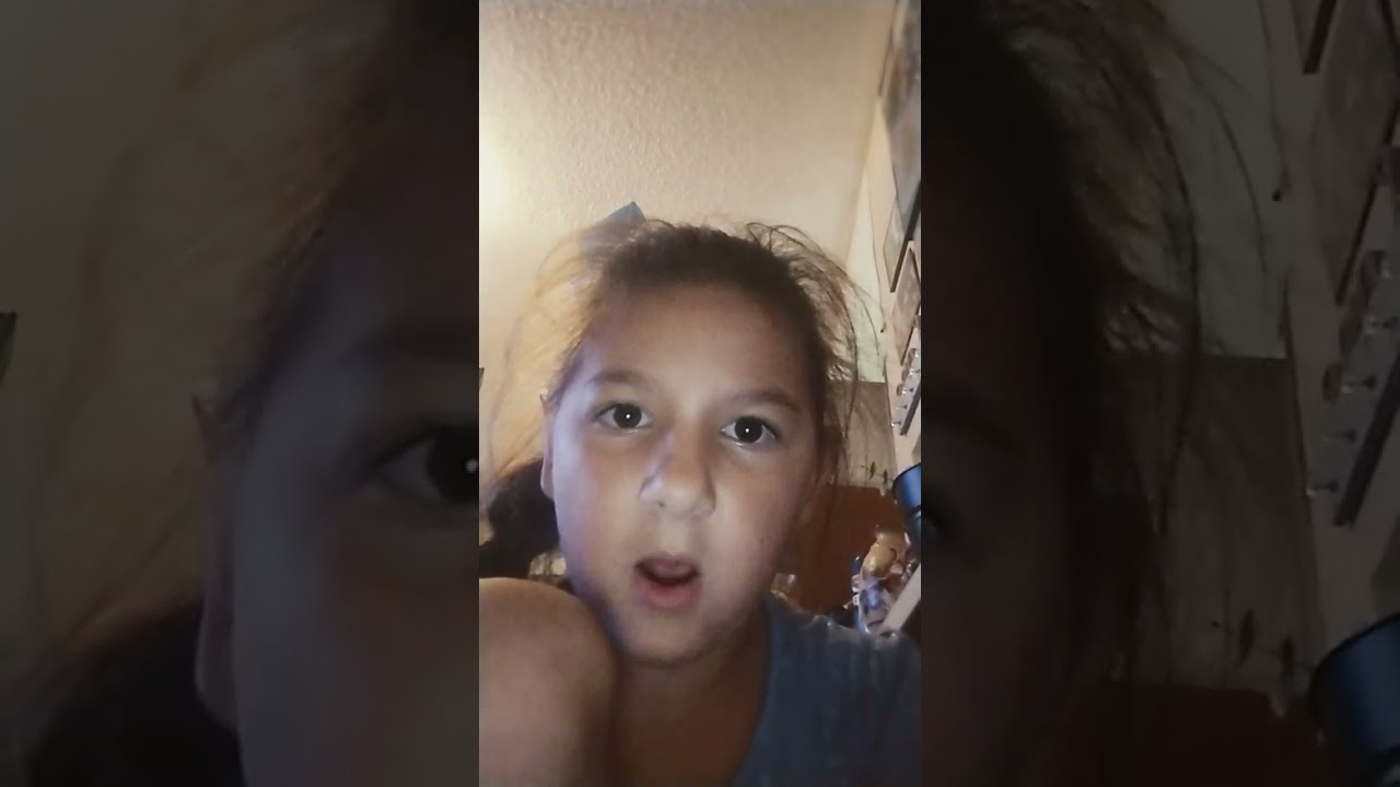 I HATE Angela from Stranger things 😡 - YouTube