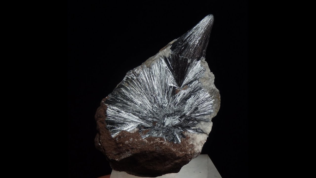 - PYROLUSITE - Morocco, Atlas Mts, Imini Mine /black_orion666/ - YouTube