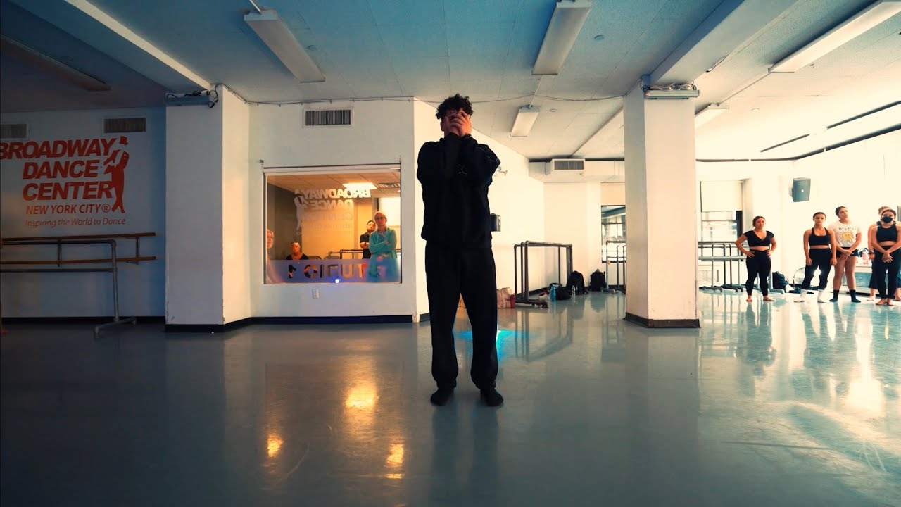 Marinda Davis Choreography to “My Mind” by Yebba - YouTube