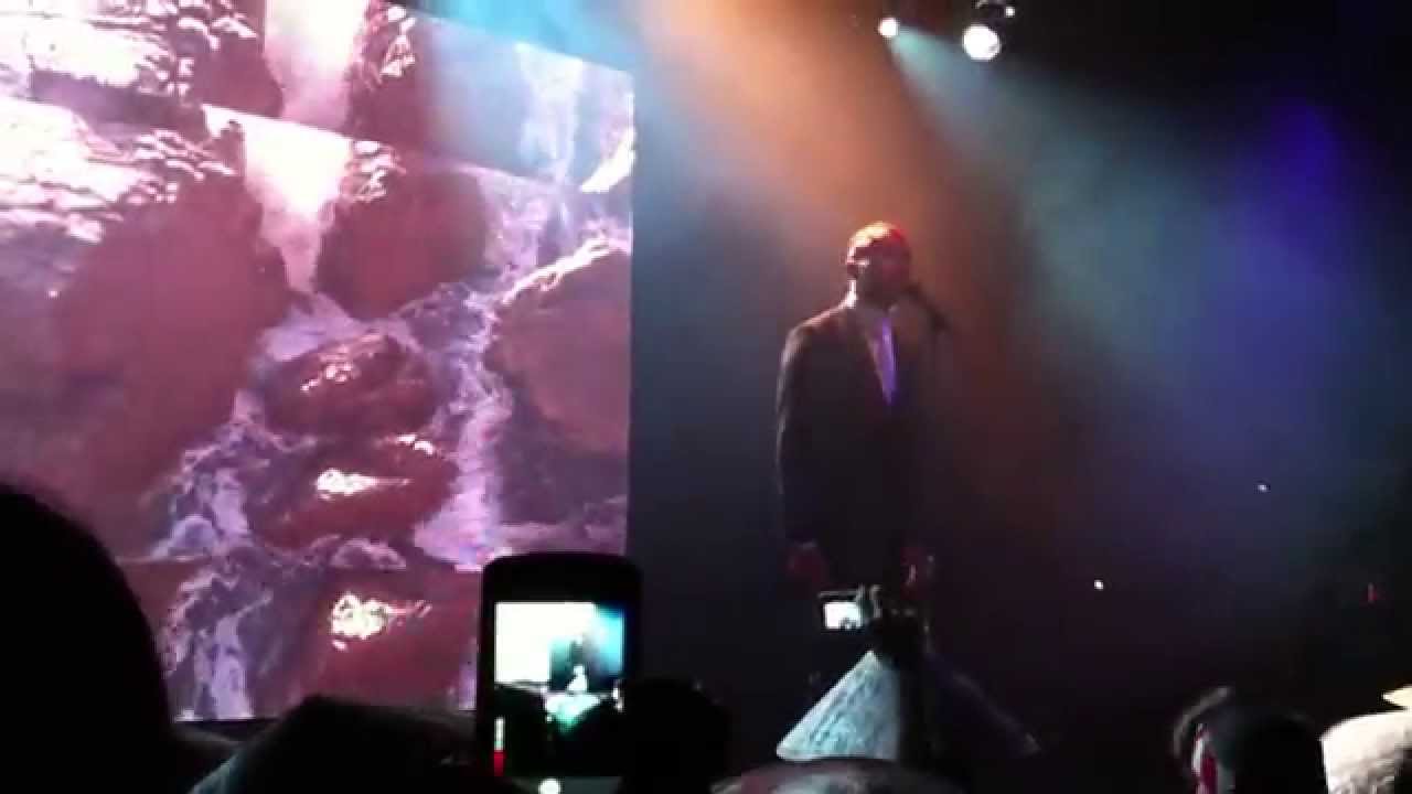 Frank Ocean - Swim Good (Live) - YouTube