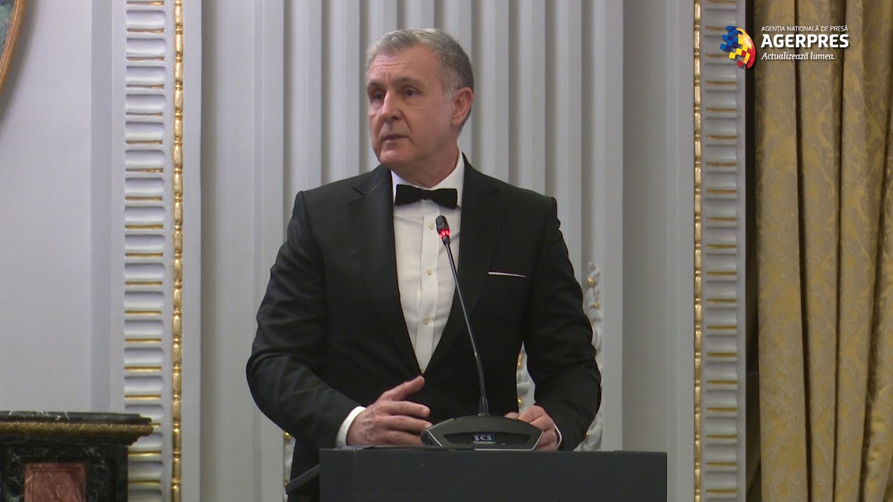 Gala Furnizorilor Casei Regale a României - YouTube