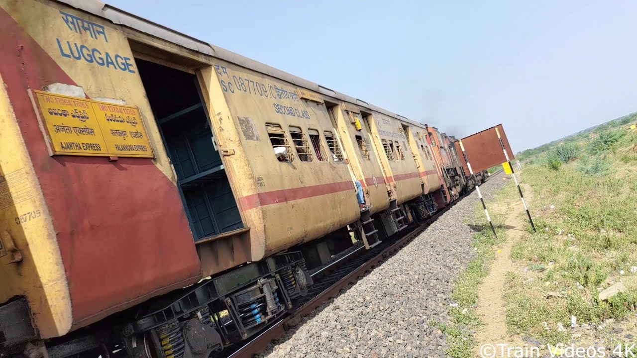 17064 Secunderabad - Manmad Ajanta Express | ALCO WDM3D Engine | Train ...