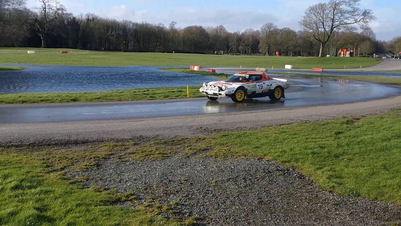 Rally Revival Oulton Park Lancia Stratos - YouTube