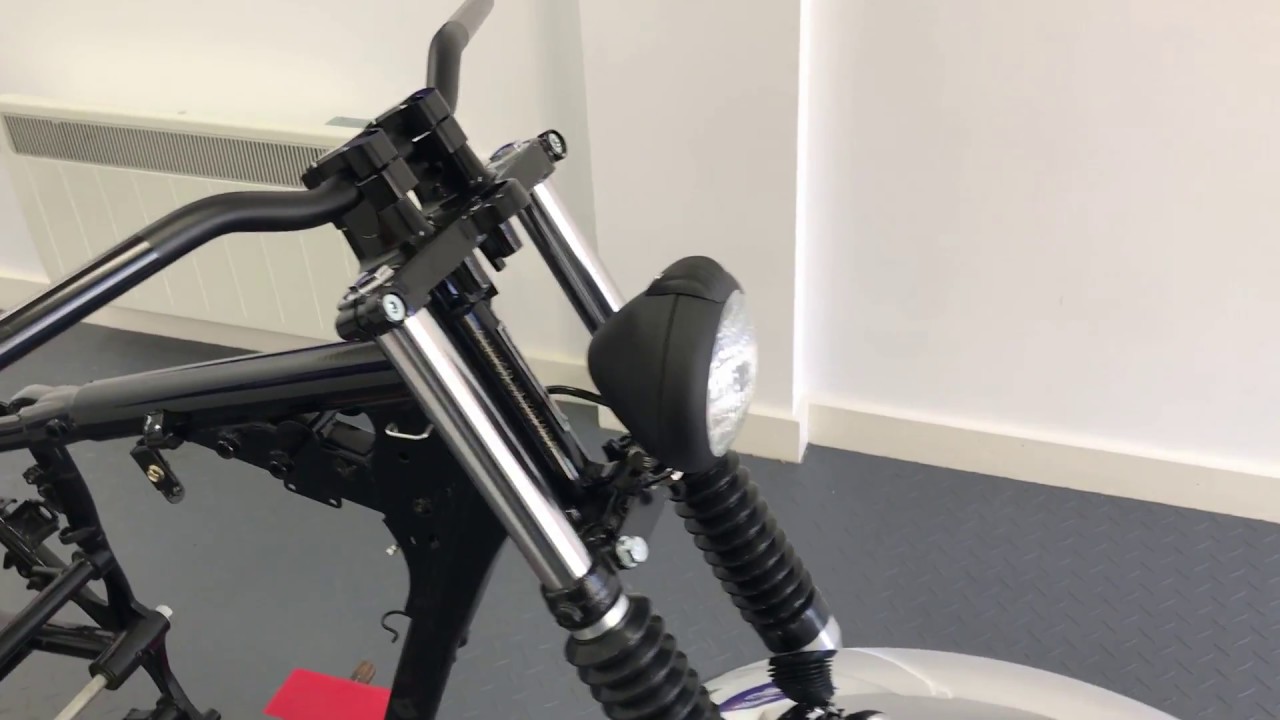 Custom Bates Style Matt Black Metal Classic 12V 35W Headlight for ...