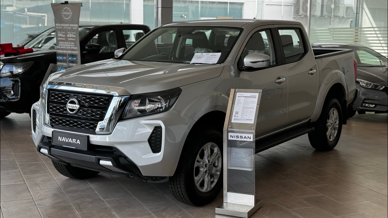 (2024) Nissan Navara 2.5L SE A/T Silver Color | Amazing Pickup Truck ...