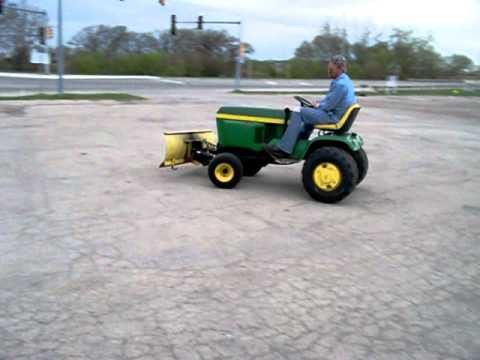JOHN DEERE 400 - YouTube