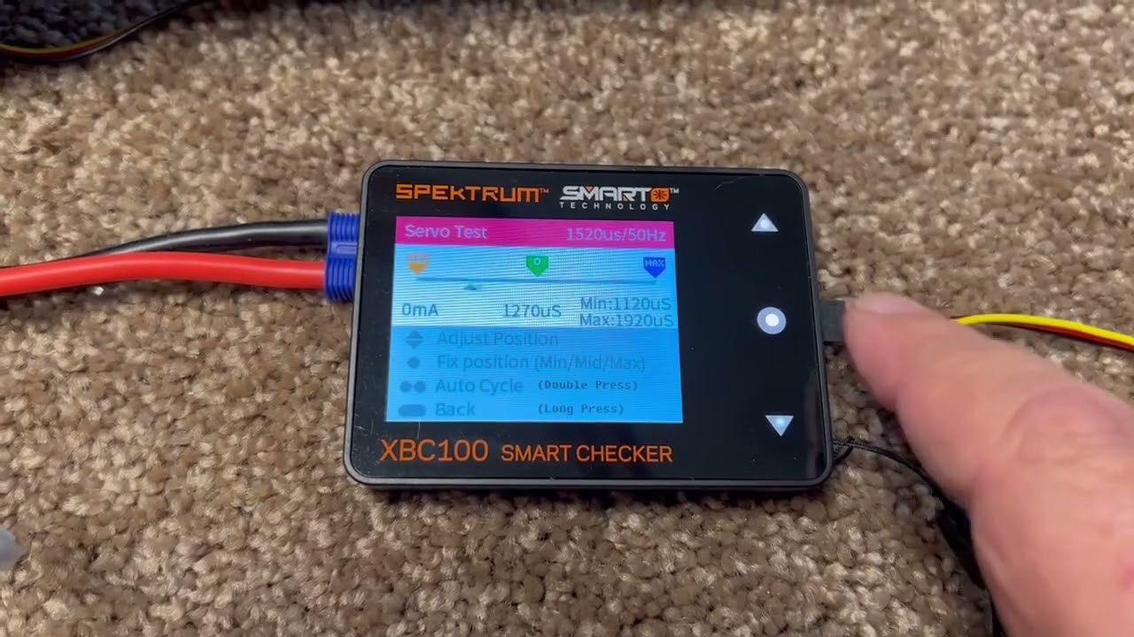 Spektrum XBC100 Smart Battery/Servo Checker - YouTube