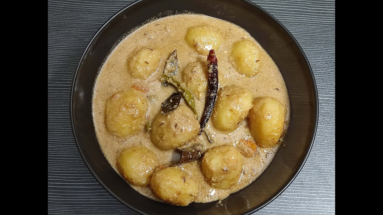 কাশ্মীরি আলুর দম | Kashmiri Alur Dum | Dum Aloo Recipe Without Onion ...
