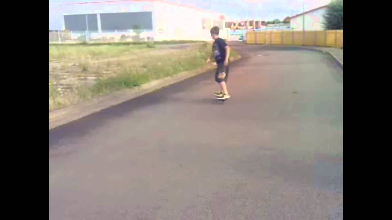 Waveboard Tricks für Anfänger von jannis und marvin - YouTube