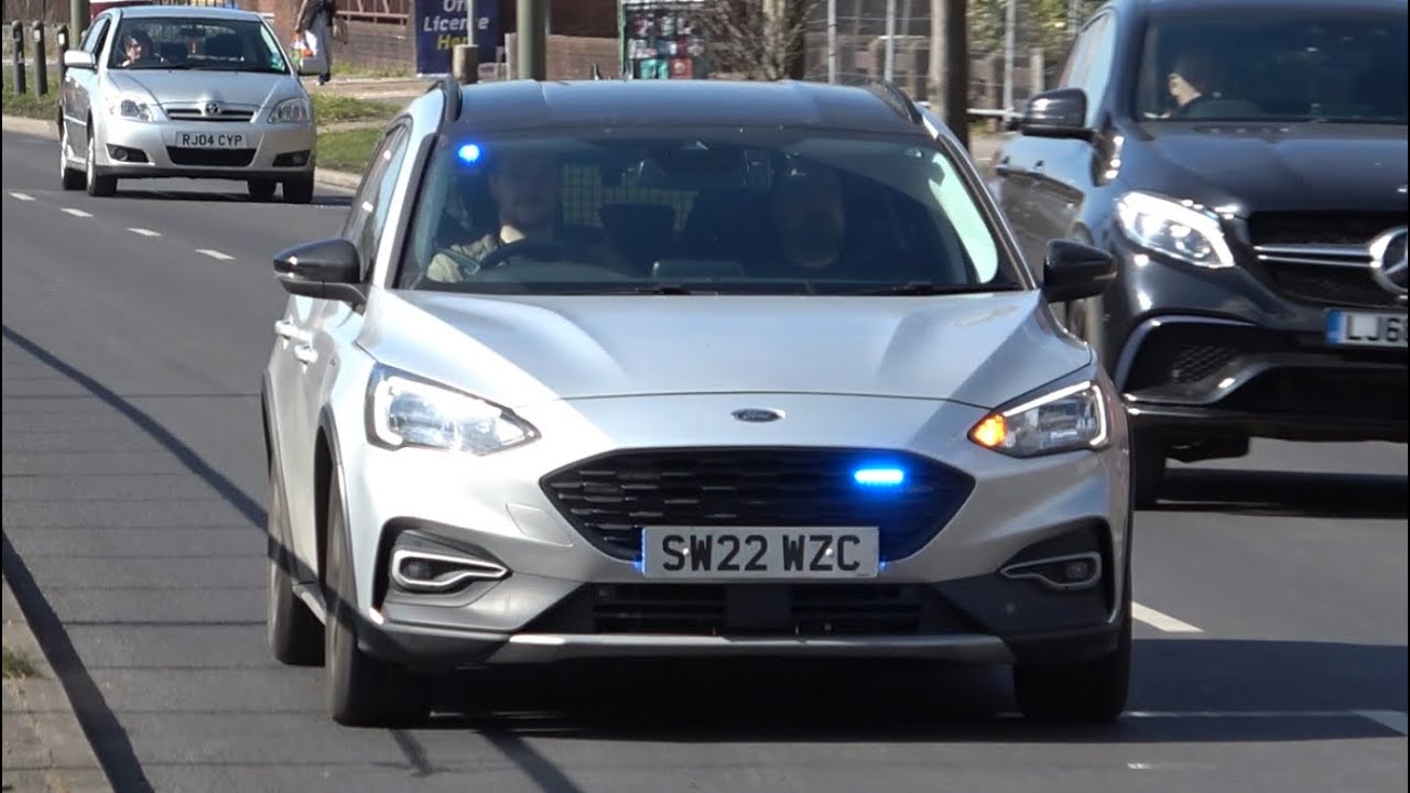 Surrey Police, Unmarked Ford Focus Active, Proactive Policing Team ...