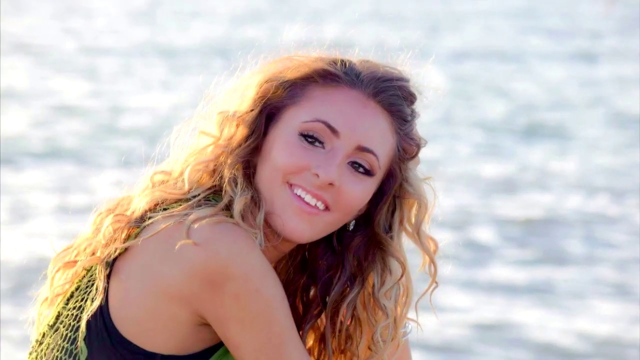 The 2020 ANGIE REY CLUB promo video - YouTube