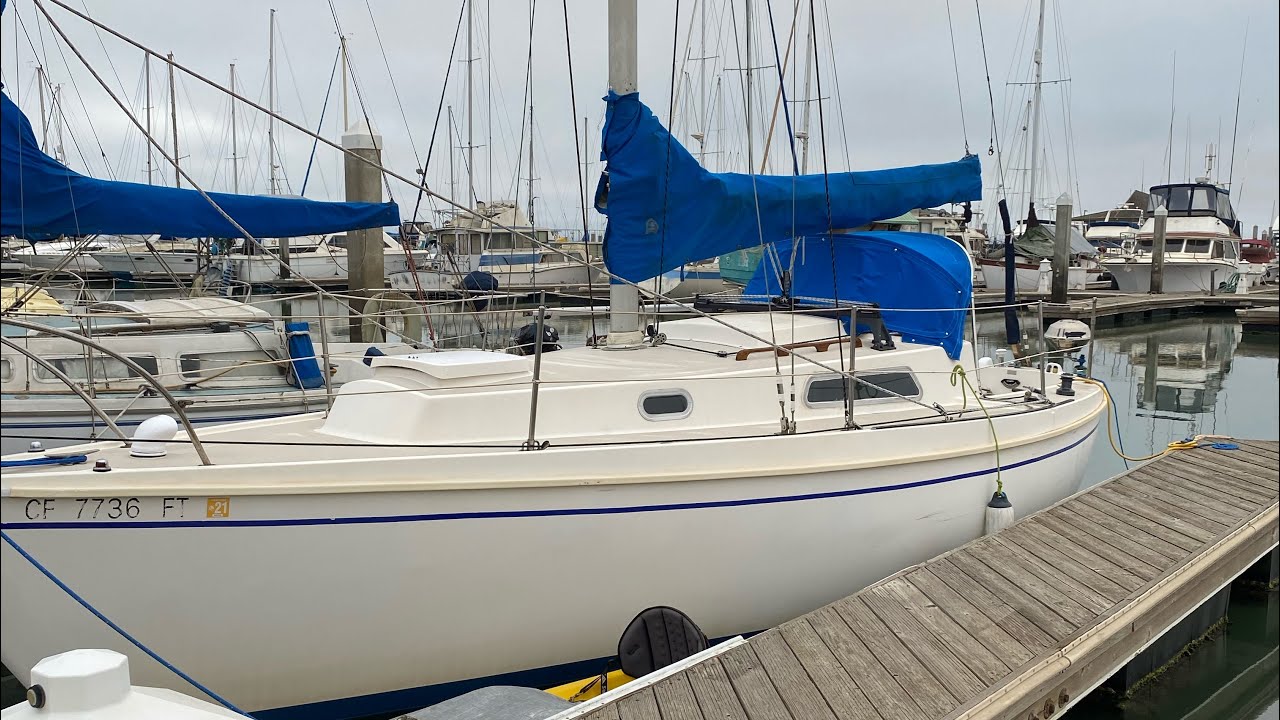 Sailboat Tour- 1974 Pearson 28 - YouTube