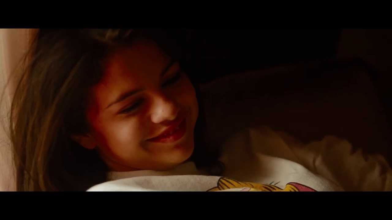 Spring Breakers - Official® Trailer [HD] - YouTube