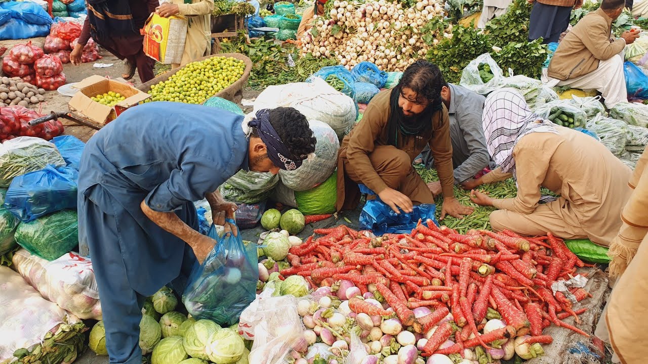 Mandi k Androni aur Beroni stalls k Prices main farq | Daily sabzi ...