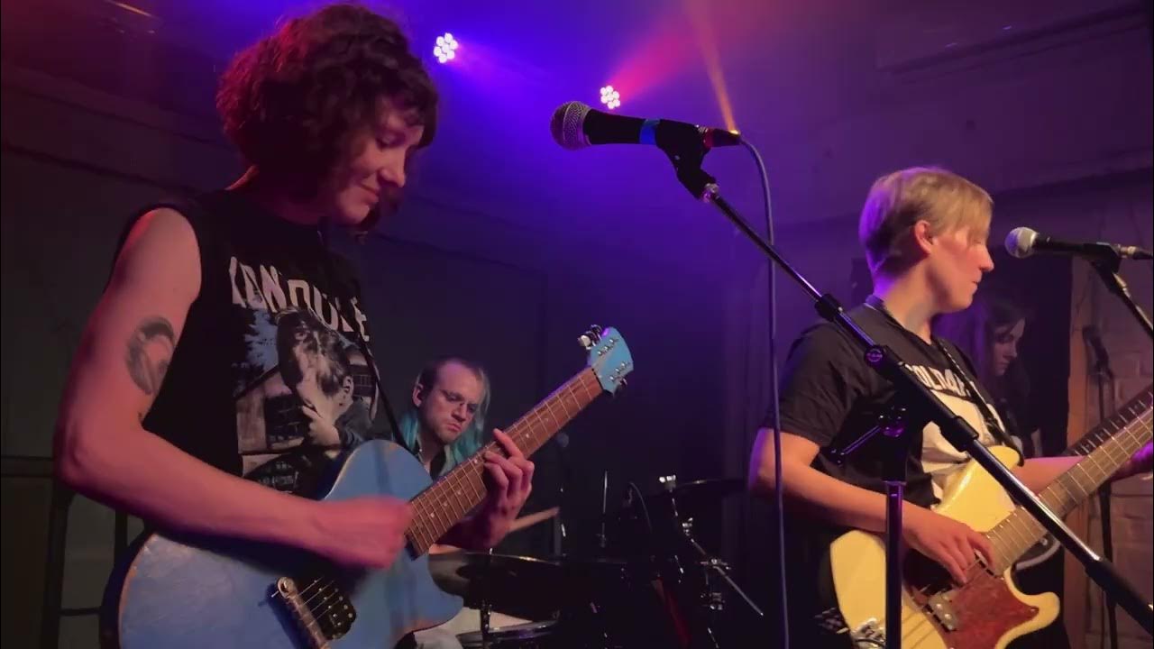 Bronko - 24.03.2023 Waldmeister Solingen (A Cow Club Show) - YouTube