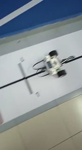 "Line Of Fire, Lego EV3 Line Following Robot | Ultimate Guide & Mind ...