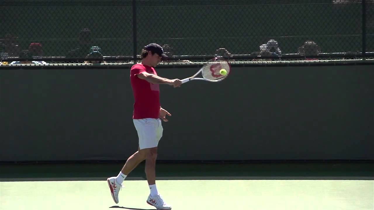 Roger Federer super slow motion 2000fps HD revés - YouTube