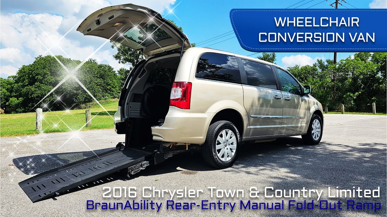 WHEELCHAIR CONVERSION VAN | 2016 Chrysler Town & Country BraunAbility ...