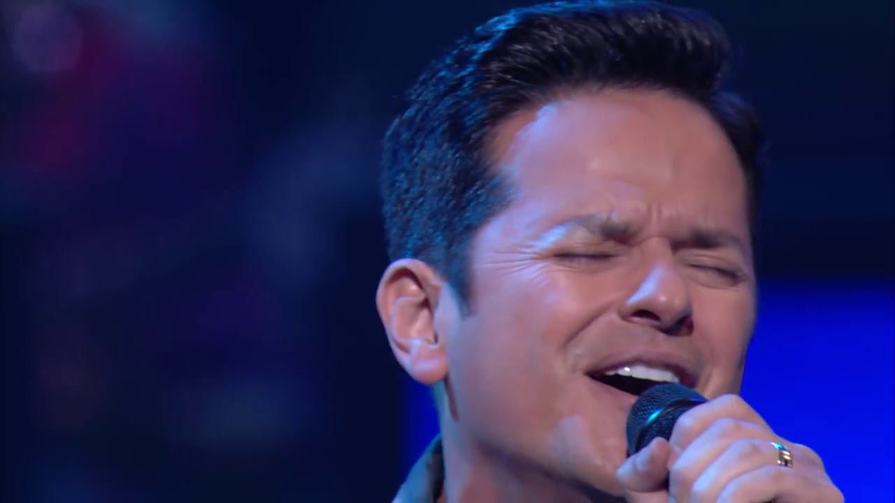 Danilo Montero - Dios de Amor Video Oficial - YouTube