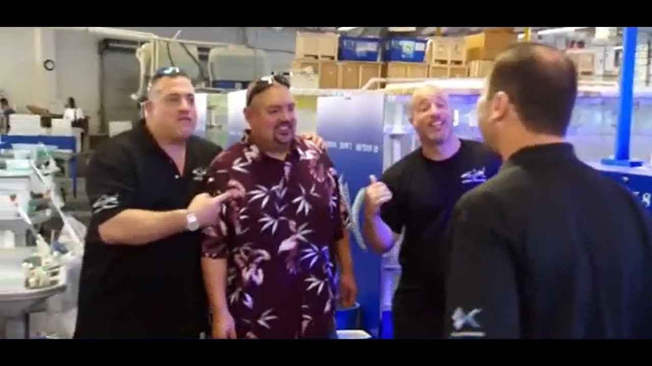 🎤 When Fluffy walks in to meet Eric - YouTube