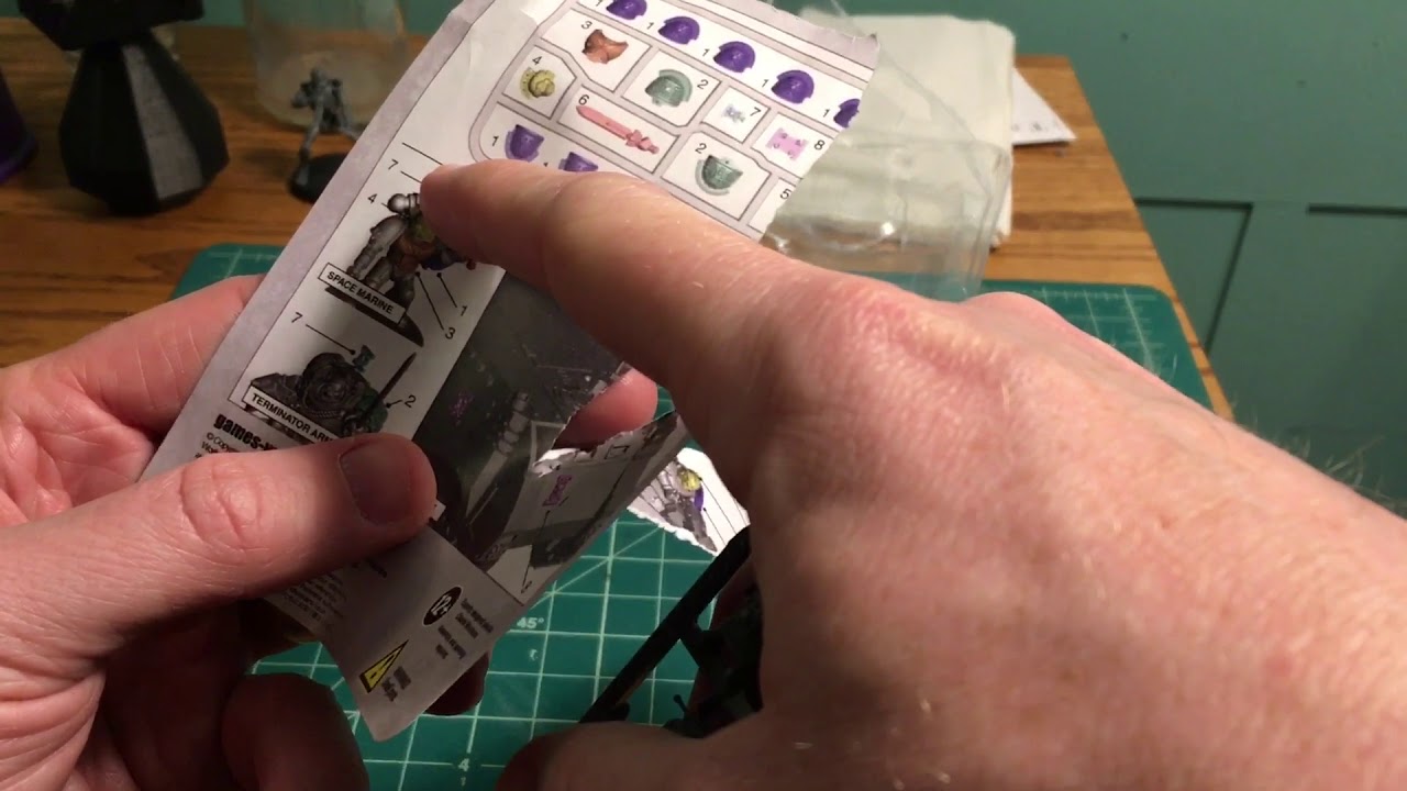 Unboxing Deathwatch upgrade sprue - YouTube
