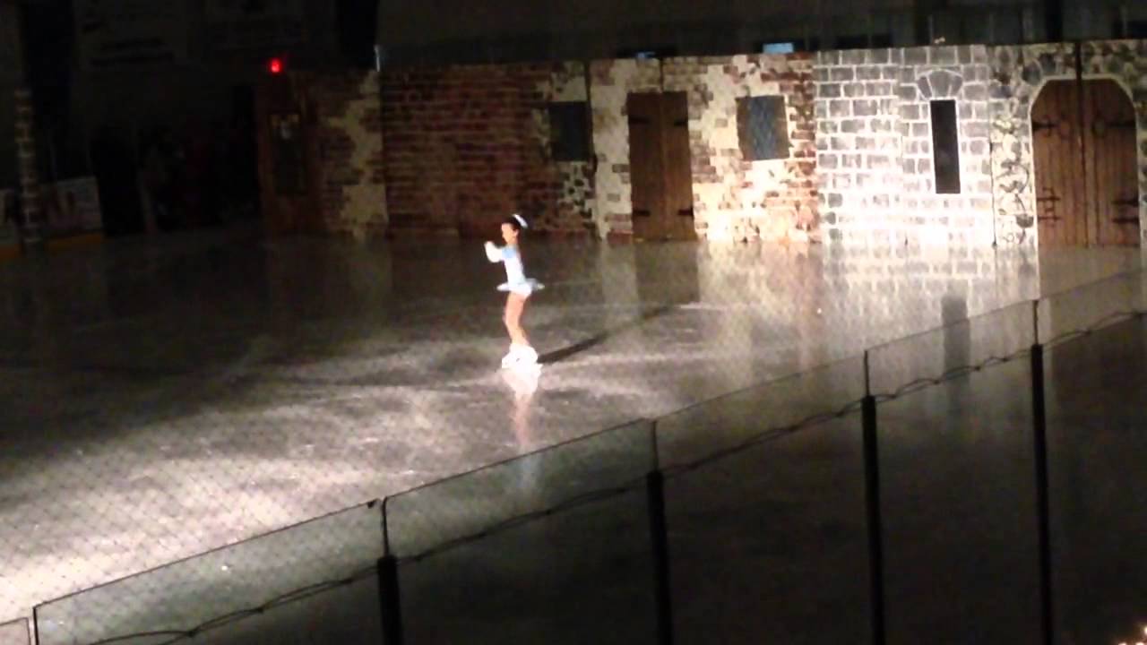 Emily Elston - 2013 Planet Ice Christmas Show - YouTube