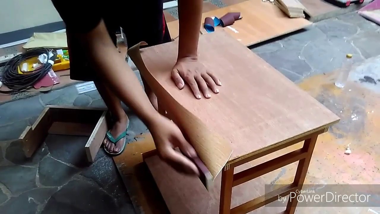 PEMASANGAN VENNER KAYU UNTUK MENUTUPI PINGGIRAN MULTIPLEKS - YouTube