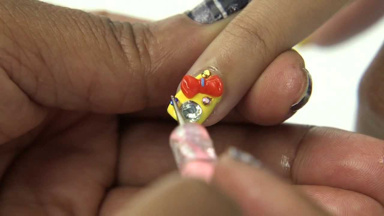 Awesome (and Easy!) 3D Nail Art You Can DIY - YouTube