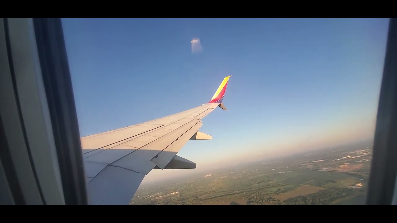 Southwest Airlines takeoff from Kansas City Airport MCI - YouTube