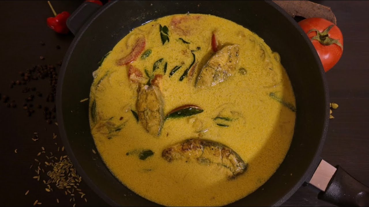Kerala style fish Molly | fish molee | easy recipe - YouTube