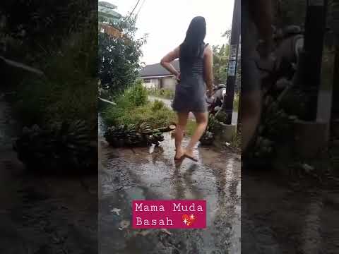Mama Muda Basah Ada Yang Tegak