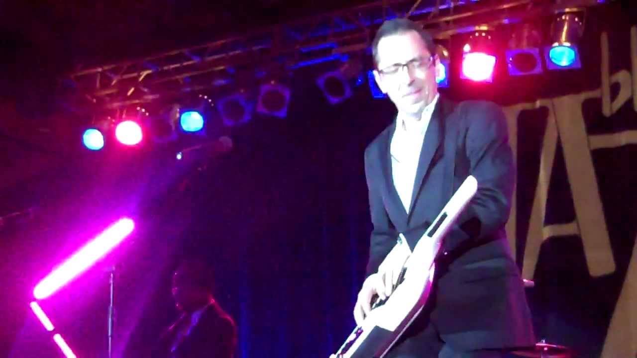 Brian Simpson performs It Could Happen live at BB Jazz NYE 2012 - YouTube