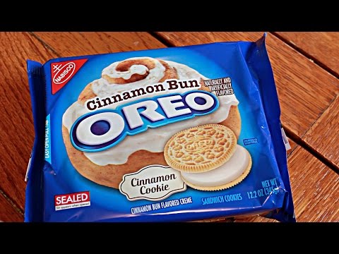 Cinnamon Bun Oreo Cookie Review [145] - YouTube