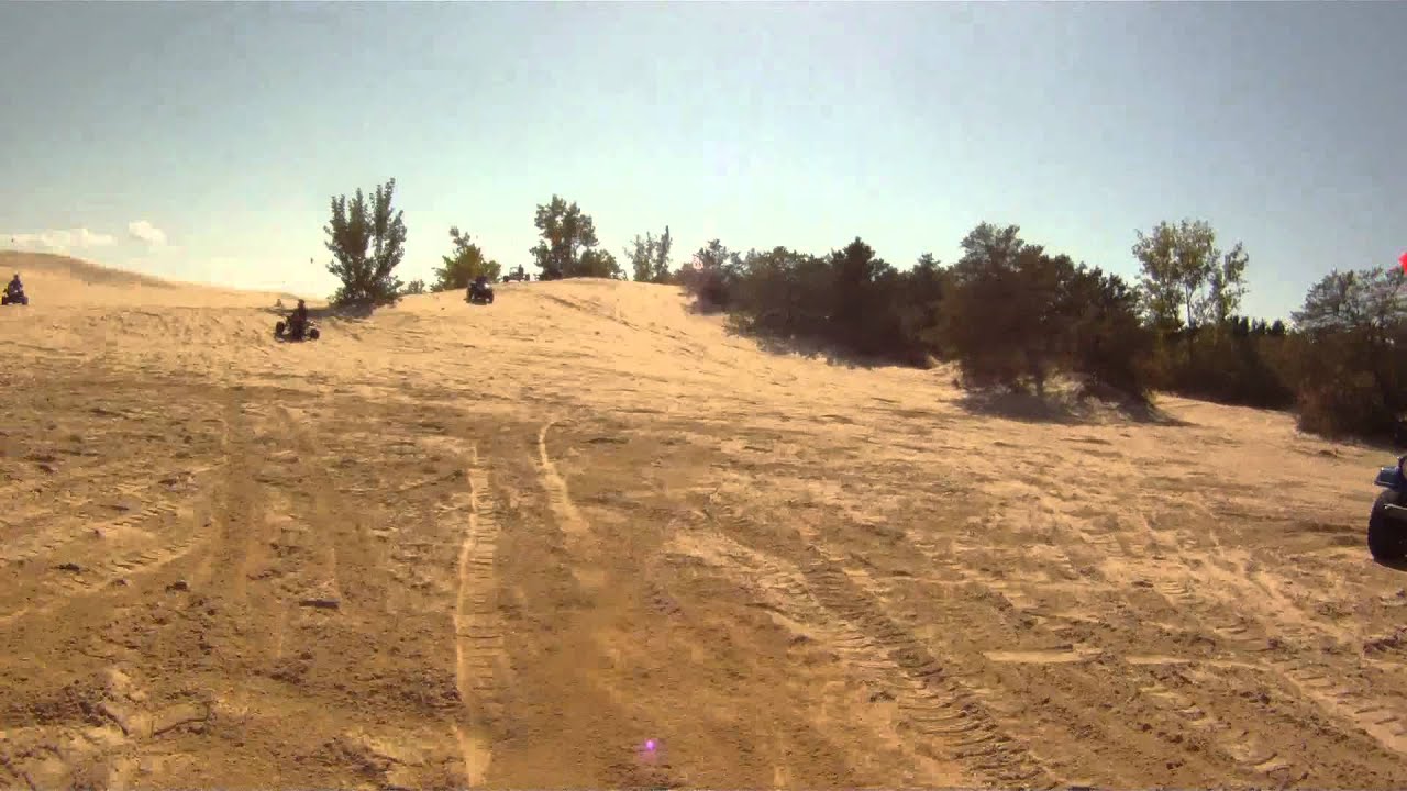 Drag racing at Silver Lake Sand Dunes on the LT1100. - YouTube