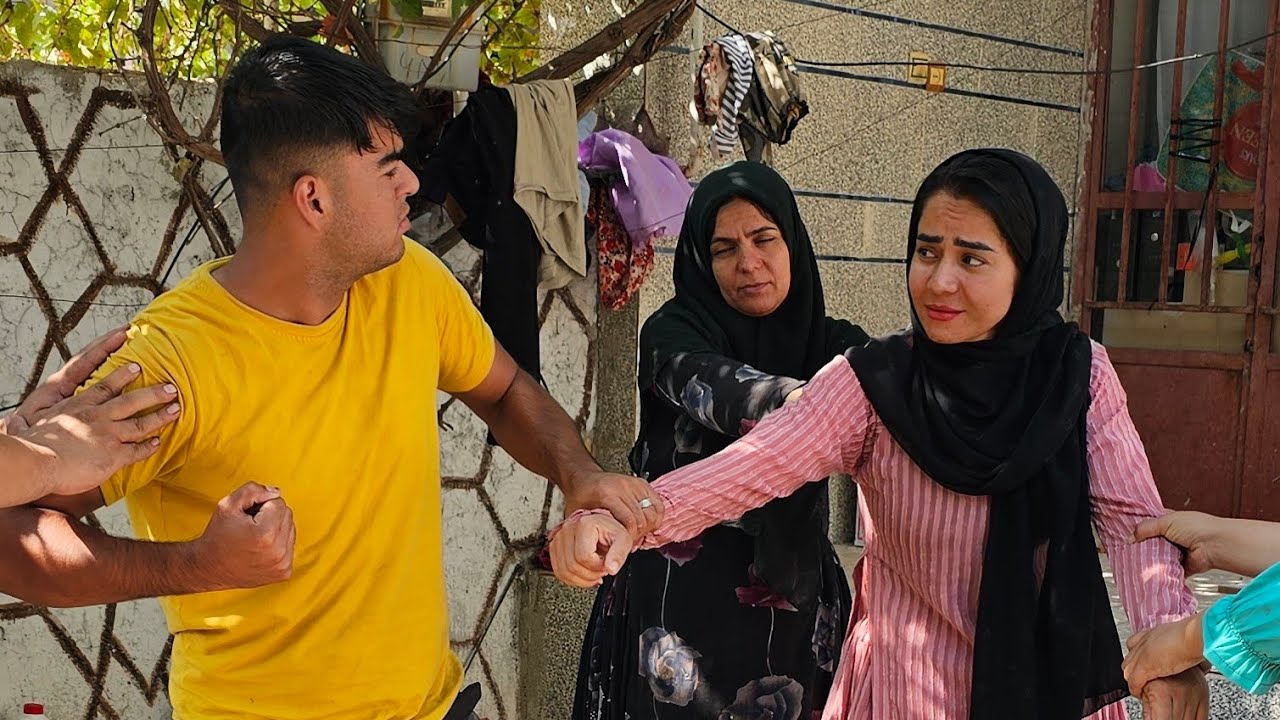 Nomadic Life: Finding Inspiration from Ruqiya's Brave Escape from Home 🏃‍♀️🌄 - YouTube