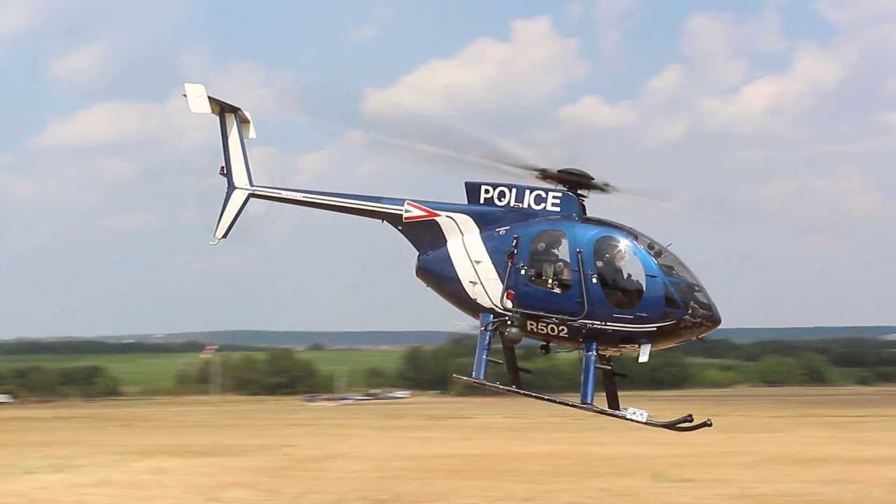 Police MD-500 R502 at Gödöllő - YouTube
