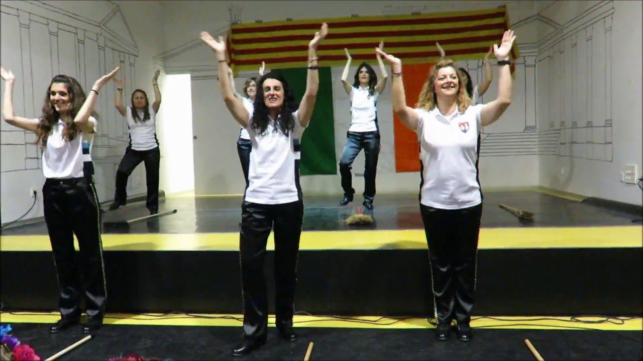 Sean-Nós Brush Dance- MEDITERRÀNIA school of irish dance in Catalonia ...