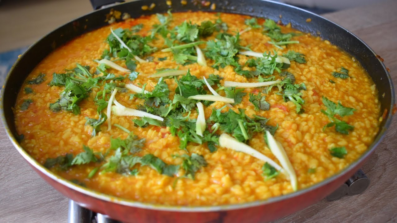 Mash/Urad Daal Motor way Dhaba style recipe | Pakistani Dhaba Daal ...