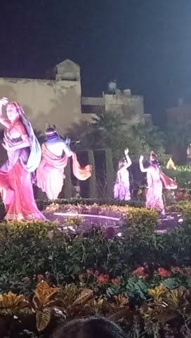 statues of dance - YouTube