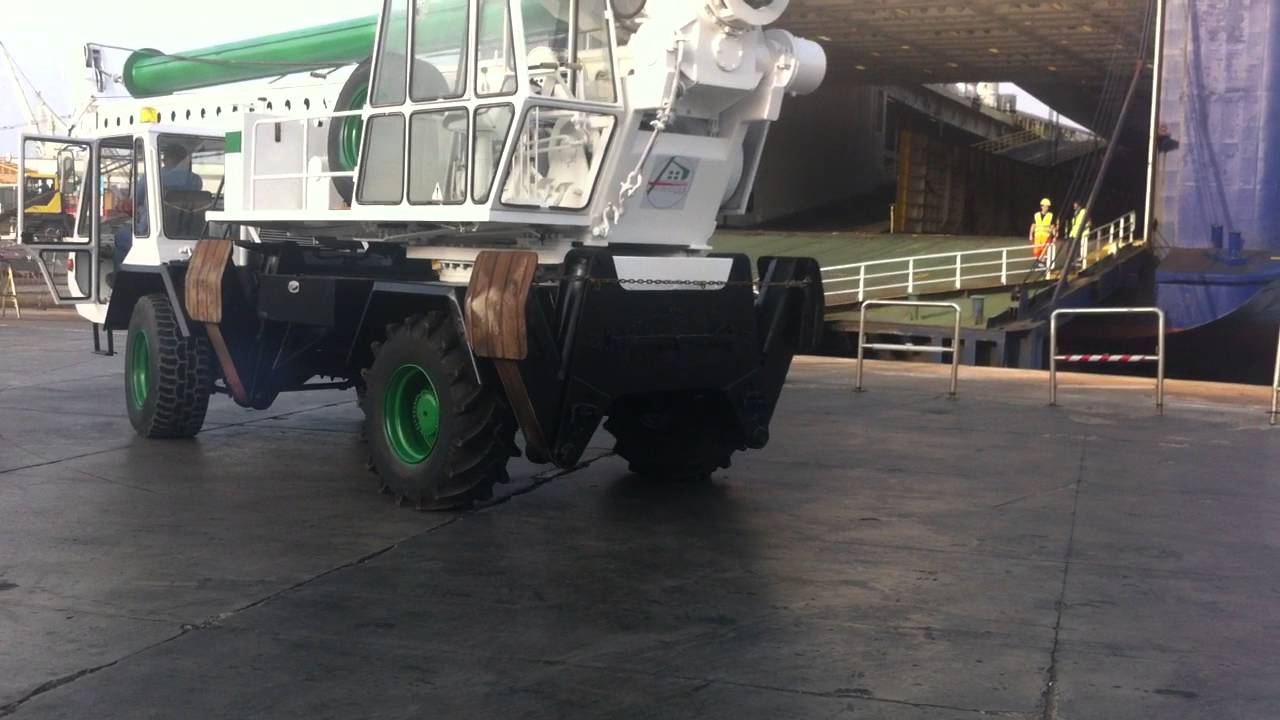 2 - Imbarco della TMT 30 (Mait T8) - YouTube