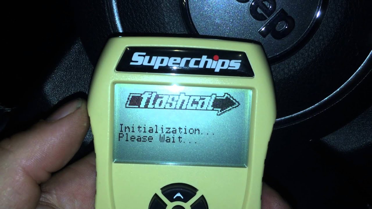 Super Tuner Flash Cal Jeep Wrangler Rubicon E-Locker Feature - YouTube