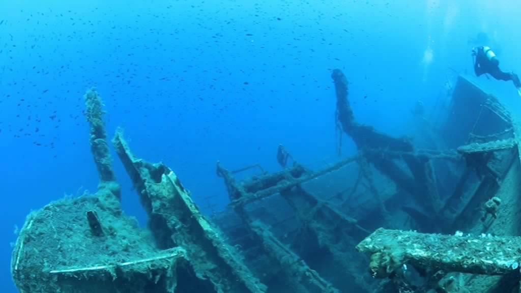 Das Wrack der Zenobia - Wreck of Zenobia - YouTube