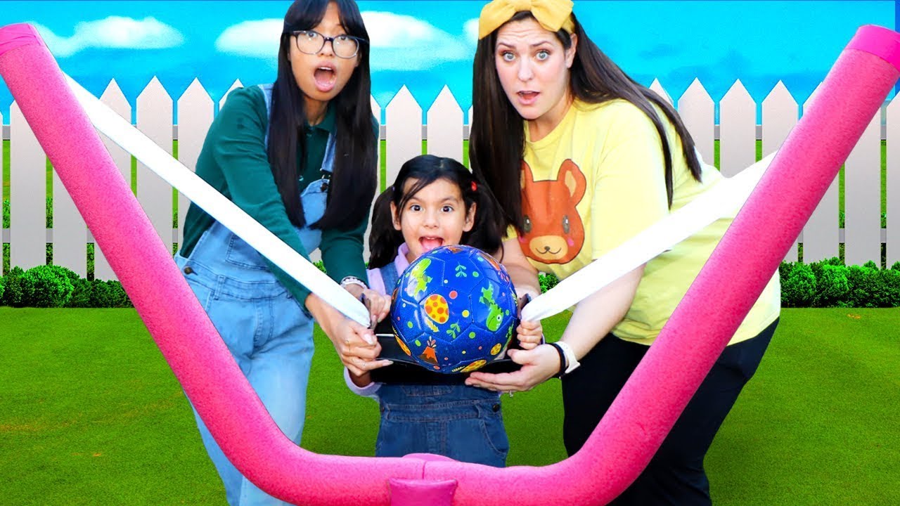 Ellie & Wendy's Backyard Slingshot Adventure - YouTube