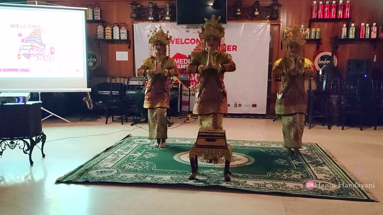 Tari Tanggai Tarian Selamat Datang Asli Palembang Sumatera Selatan ...