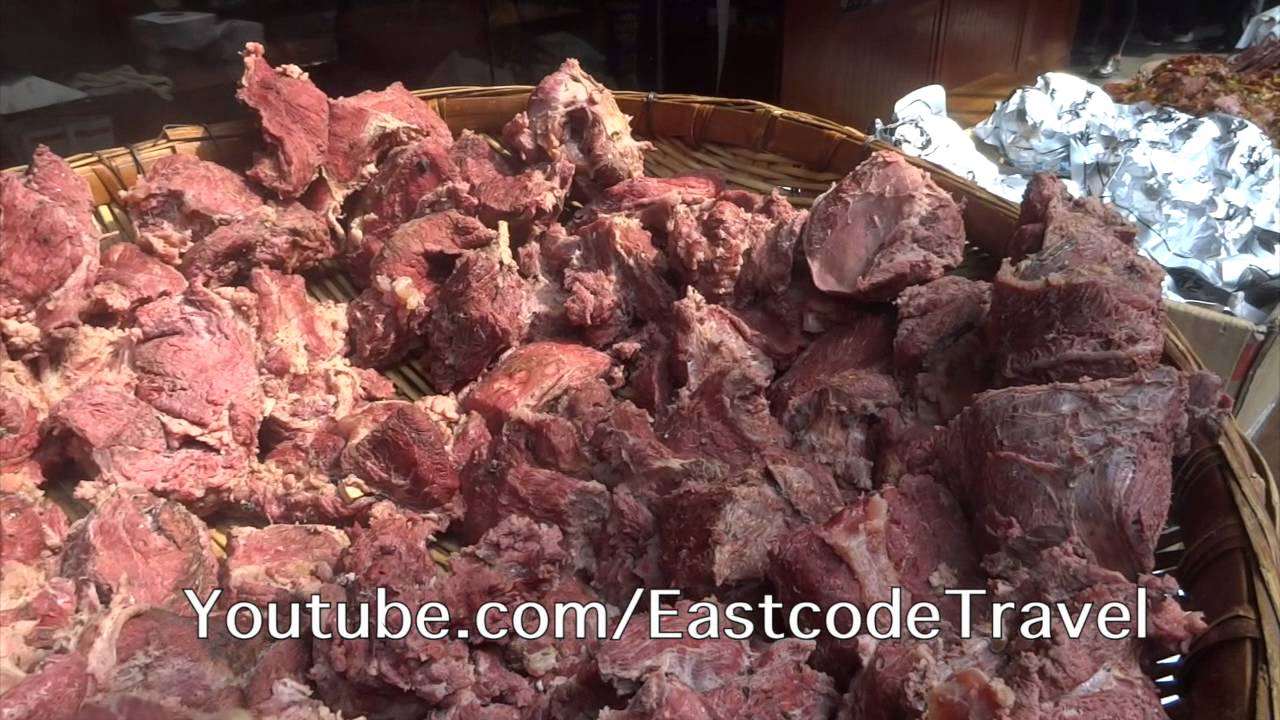 Famous Zhangfei's Beef 张飞牛肉 Chengdu - YouTube